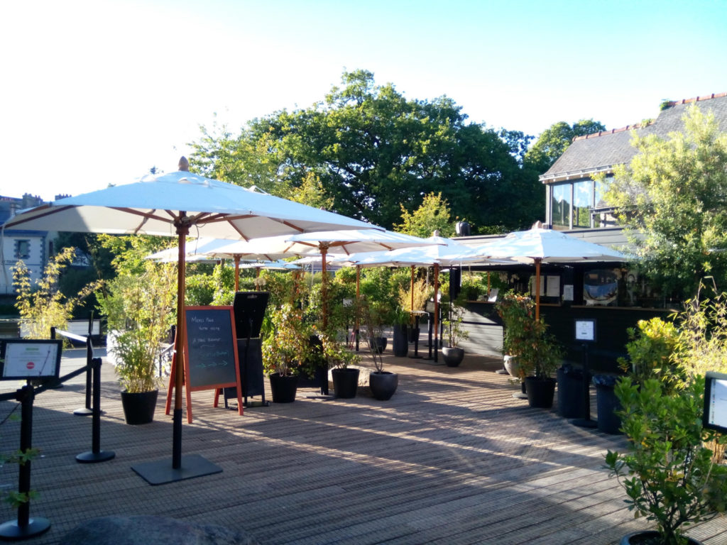 Camping Glamping - White Sails